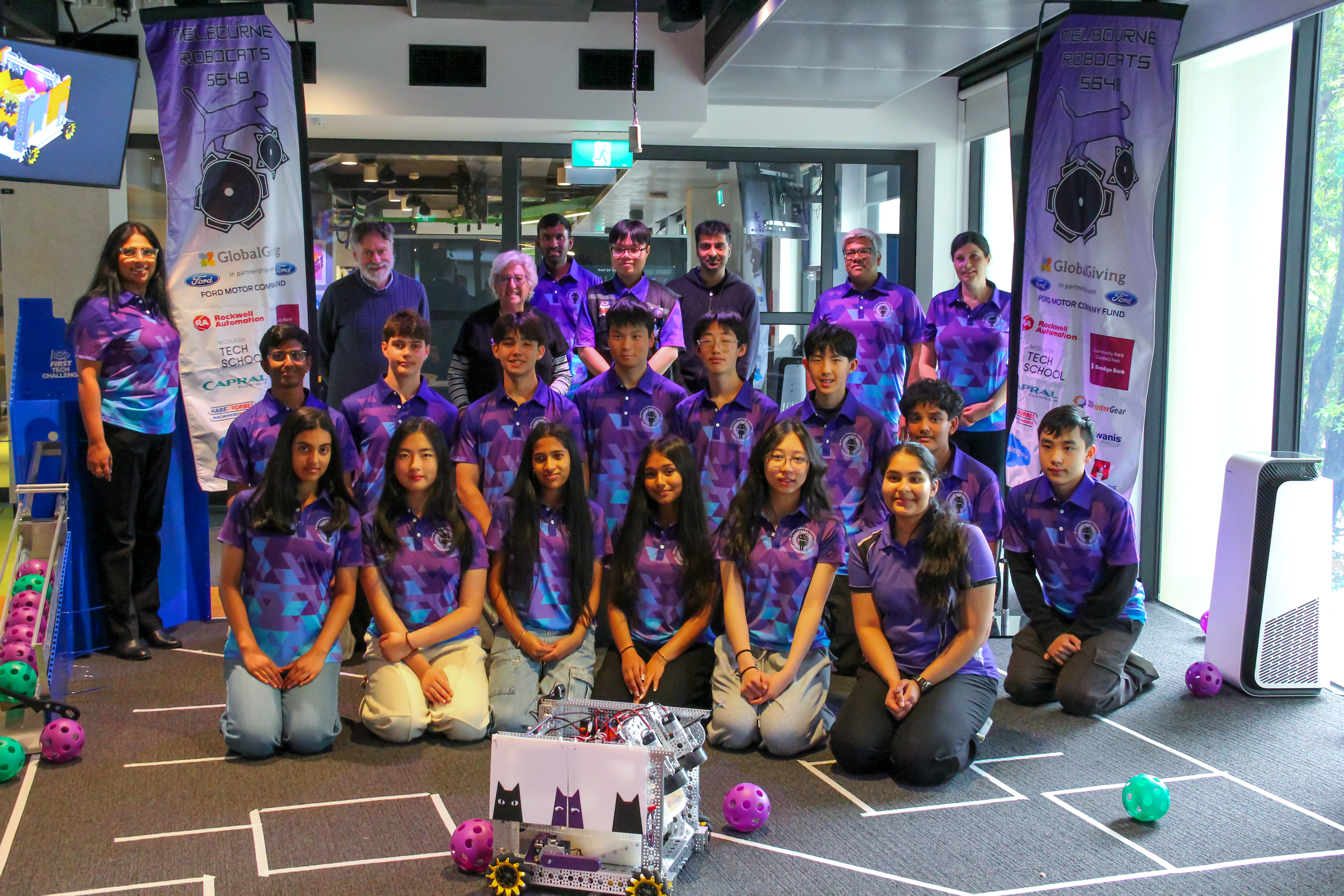 FTC Team 29081 – Melbourne RoboCats 5648